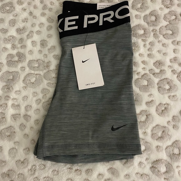 Nike | Shorts | Nike Pros | Poshmark